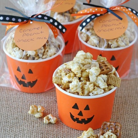 Homemade Caramel Corn Snack Mix - Glorious Treats